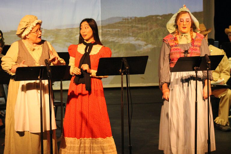 Photo Album | Comic Opera History